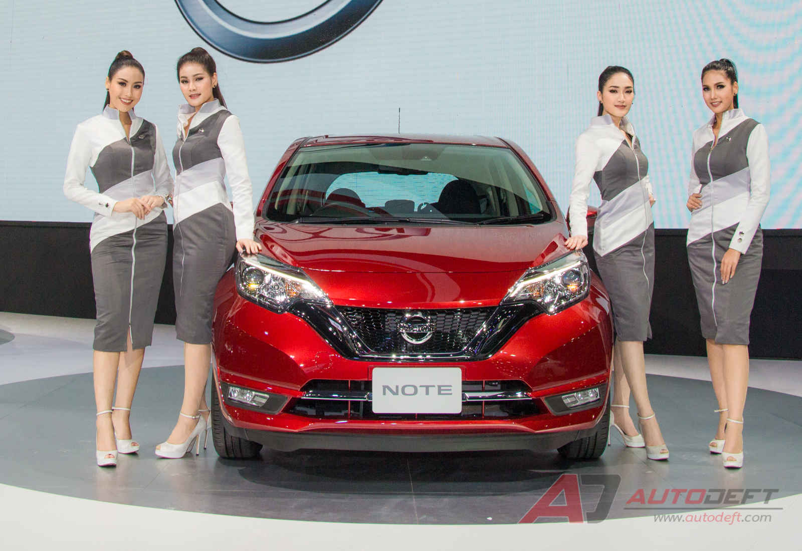 Nissan ส่ง Note และ Navara Black Edition เพิ่มความคึกคักในงาน Bangkok International Motor Show ...